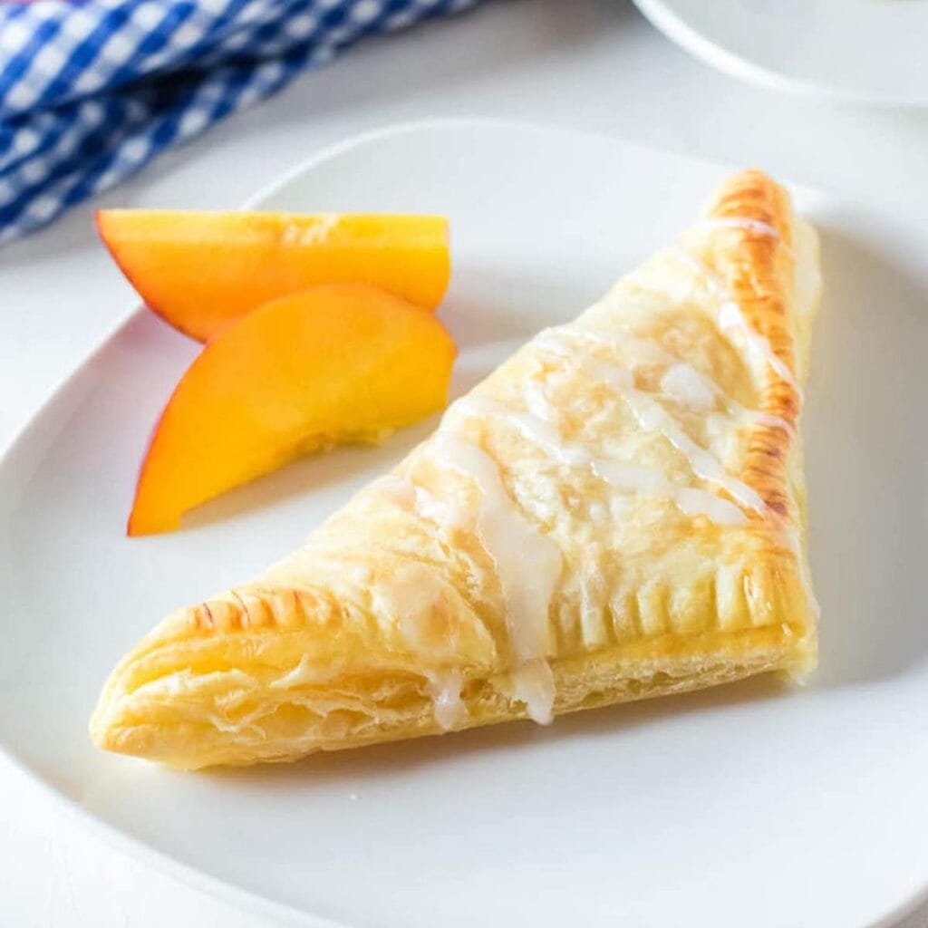 Peaches and Cream Cake - Fantabulosity