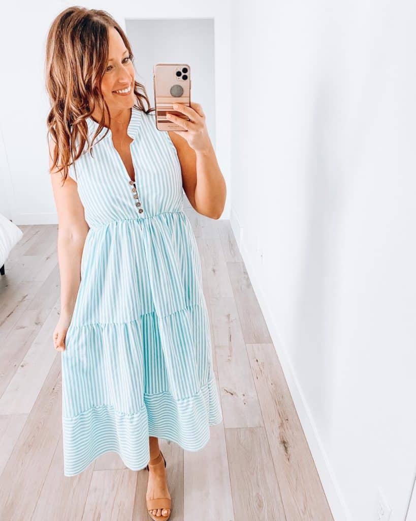 Mom Clothes: Fashion for Moms Over 30, and the 10 Stores to Shop at!