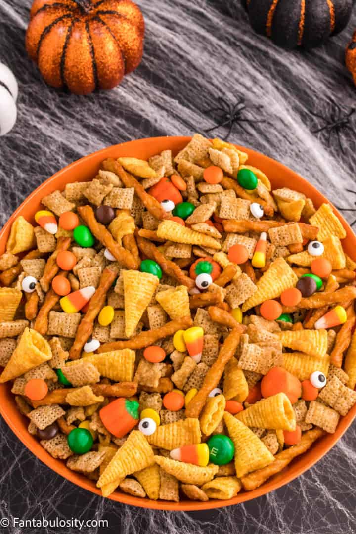 Halloween Snack Mix Fantabulosity