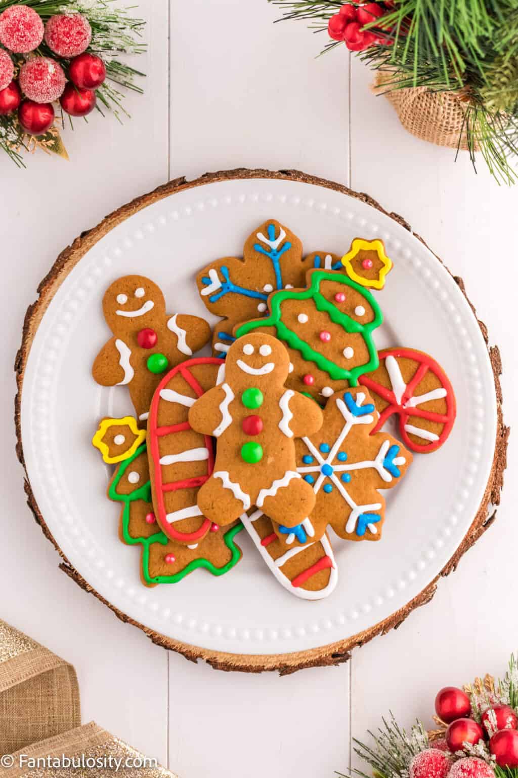 Easy Christmas Gingerbread Cookies Recipe - Fantabulosity