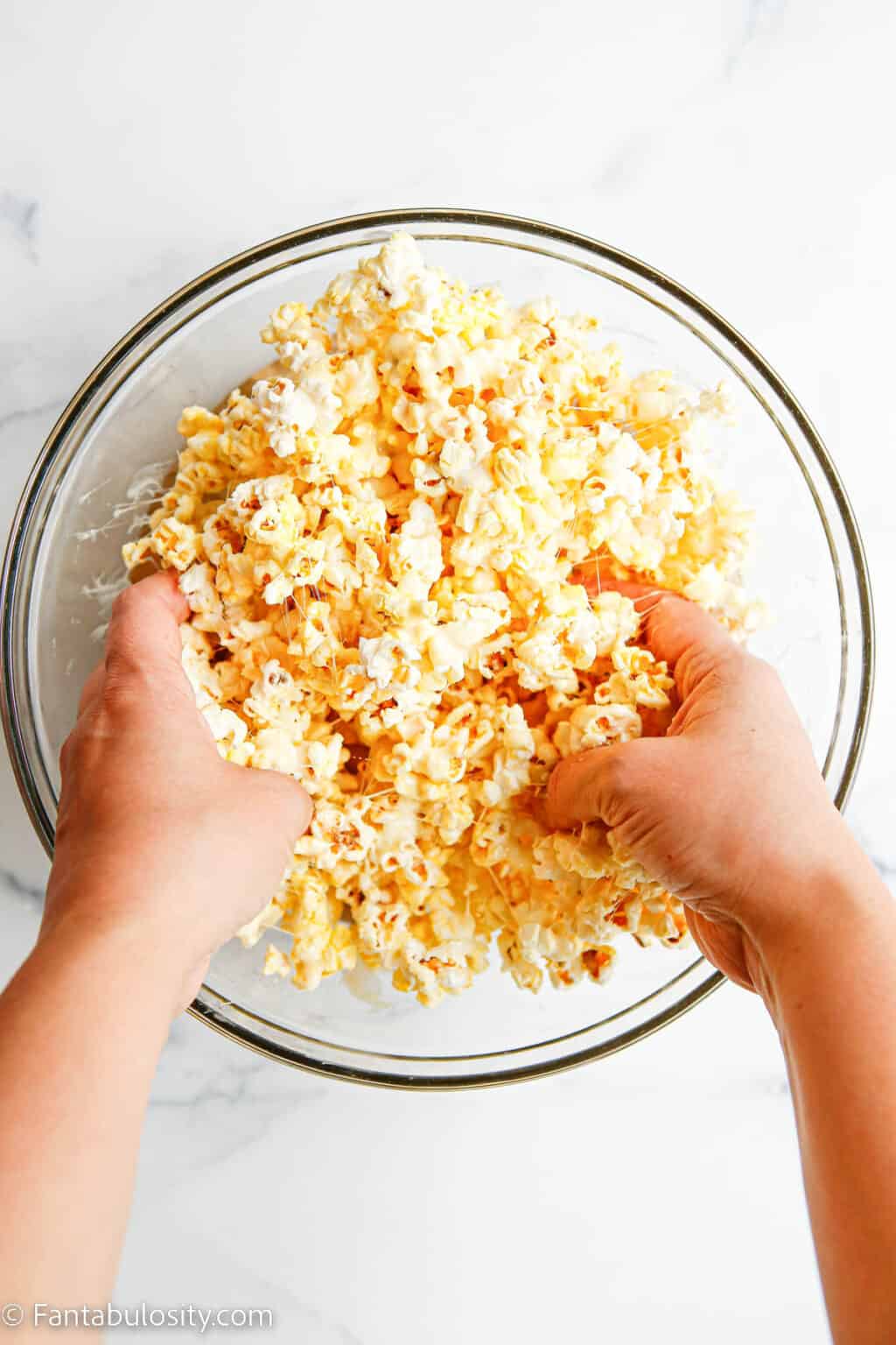 Christmas Popcorn Balls with Free Gift Tag Printable - Fantabulosity