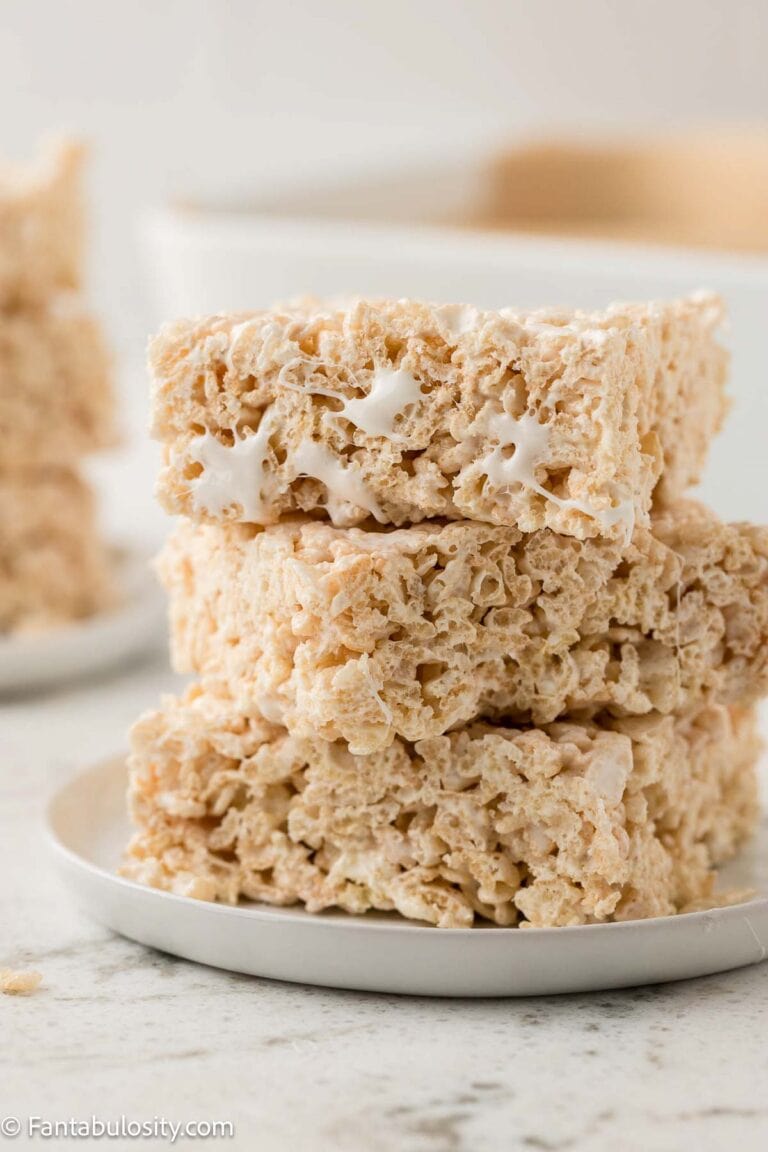 Rice Krispie Treats With Marshmallow Fluff Recipe (Easy And No Bake ...